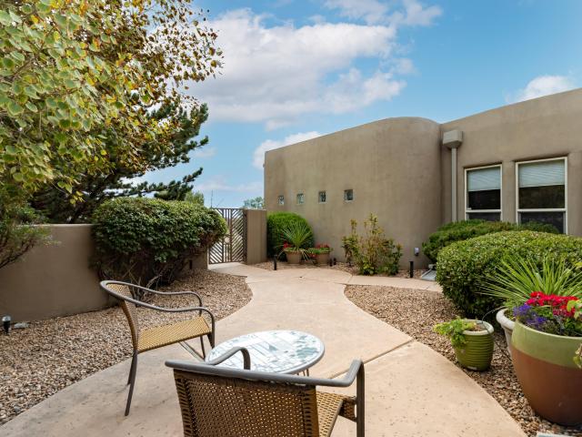 13223 Moondance Place NE