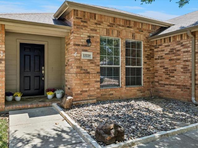 13220 Ridgepointe