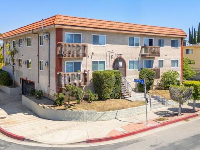 13227 Vanowen St, North Hollywood, CA 91605