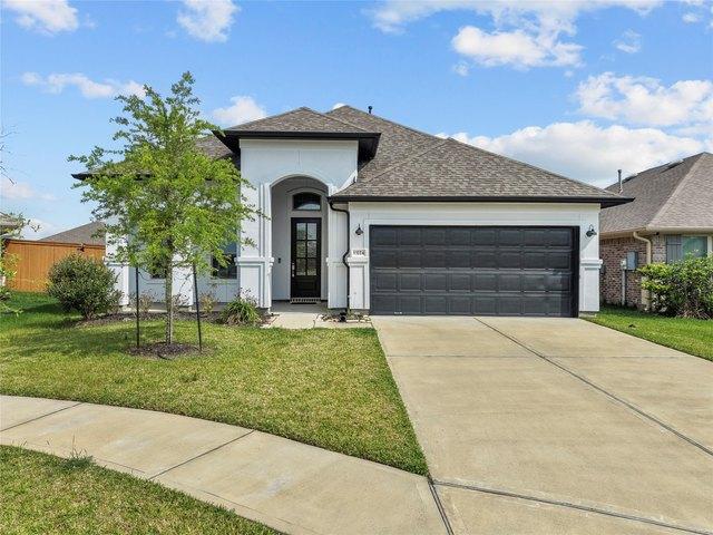 13224 Diamond Reef Ln, Texas City, TX 77568