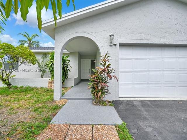 13224 SW 255th Ter, Homestead, FL 33032