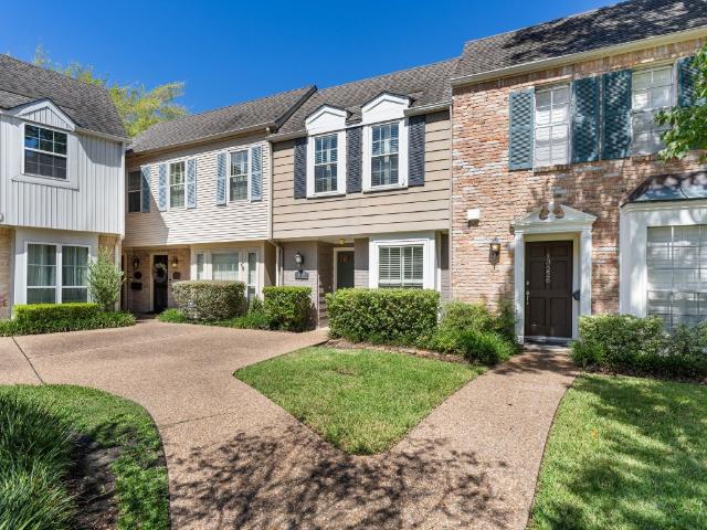 13228 Trail Hollow Dr, Unit 3228, Houston, TX 77079 | MLS #23665 | Compass