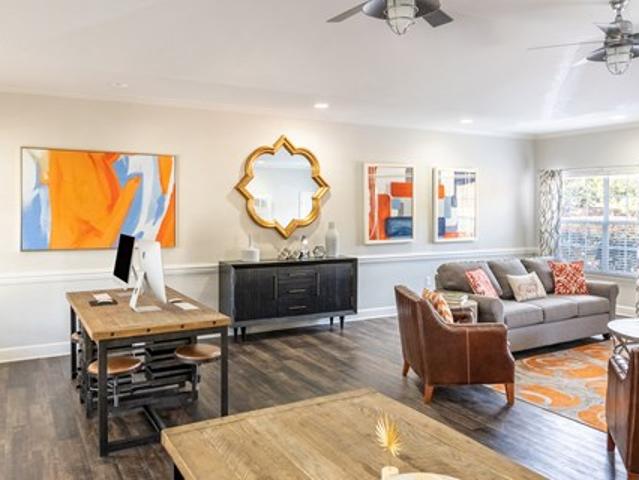 1322 North Apartments One Bedroom