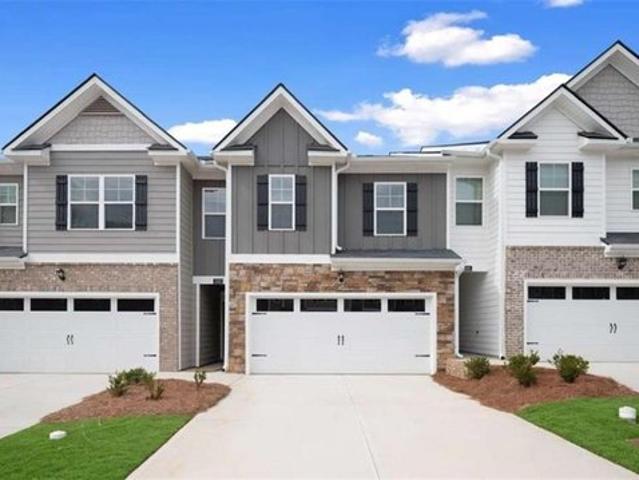 1322 Aura Ln, Lawrenceville, GA 30045