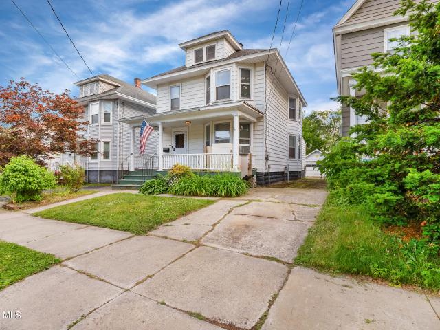 1322 Alden Place