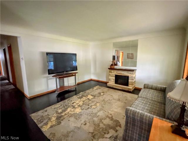 1322 Caryl Drive