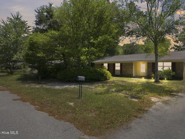 1322 Kings Grant Road