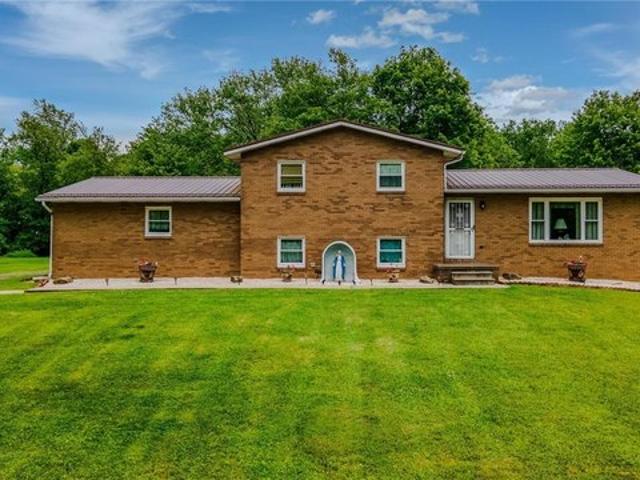 1322 St Johns Rd, Colliers, WV 26035