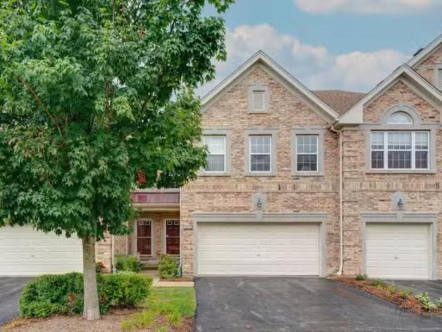 1322 S CHRISTINE Court, Vernon Hills, IL 60061