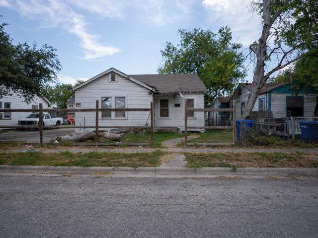 1322 S Alameda St, Corpus Christi, TX 78404 | MLS #462226