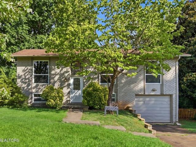 1322 Scotsbury Cir, Knoxville, TN 37919