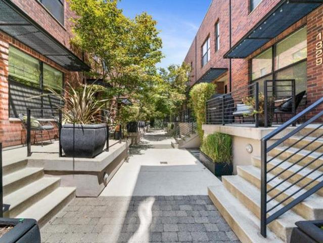1322 W Sutter Walk, Sacramento, CA 95816 in Sacramento, California