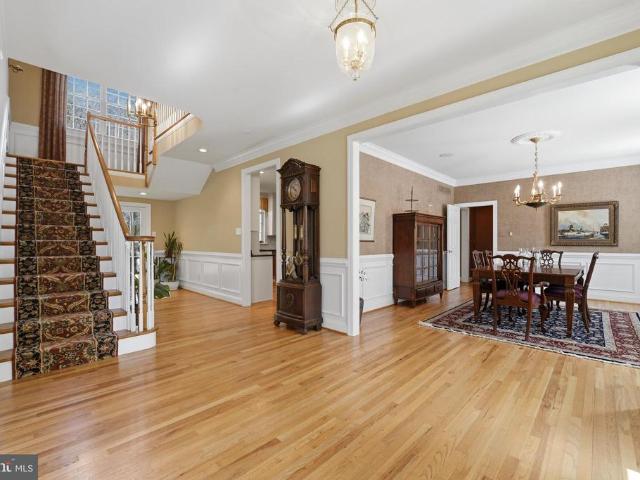 1322 Washington Lane