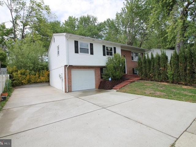 13230 Delaney Rd, Woodbridge, VA 22193
