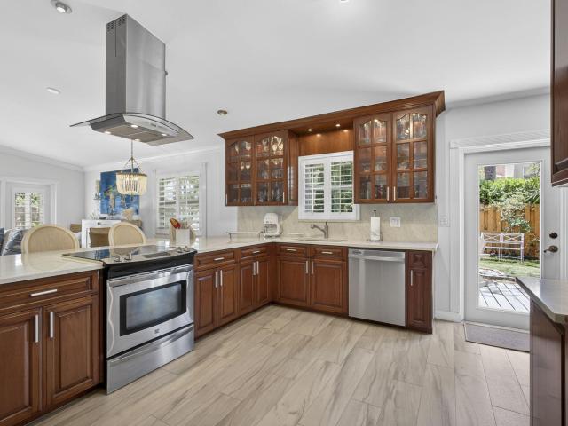13230 St Tropez Cir, Palm Beach Gardens, FL 33410 | MLS #B26021 | Compass