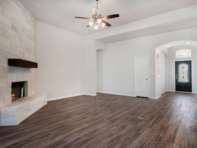 13236 Frio Falls
