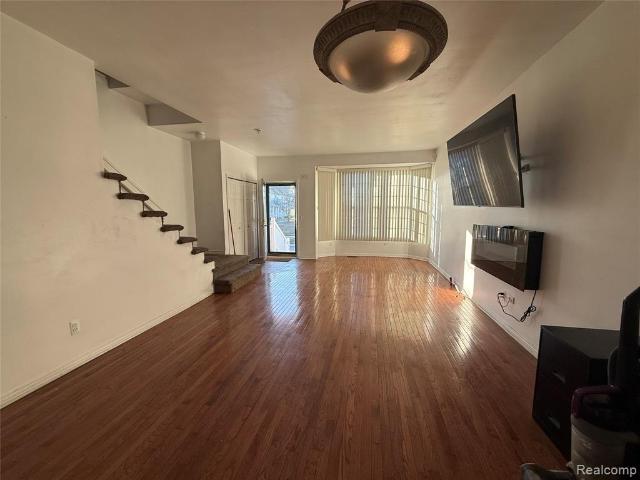 13239 St. Ervin