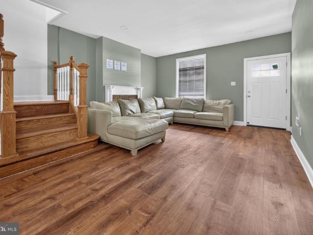 1323 N 59Th Street
