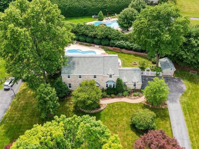 1323 N Tulip Drive