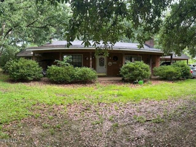 1323 Old Highway 49 S, Richland, MS 39218