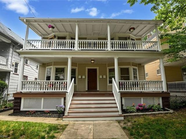 1323 Beach Ave, Lakewood, OH 44107