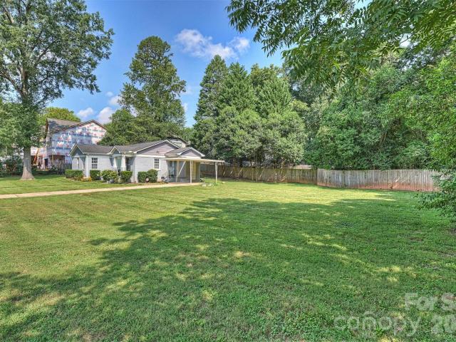 1323 Carolyn Drive