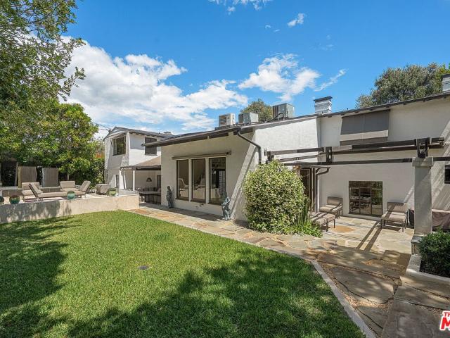 1323 Club View Dr, Los Angeles, CA 90024 | MLS #26727