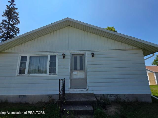 1323 E Willoughby Road