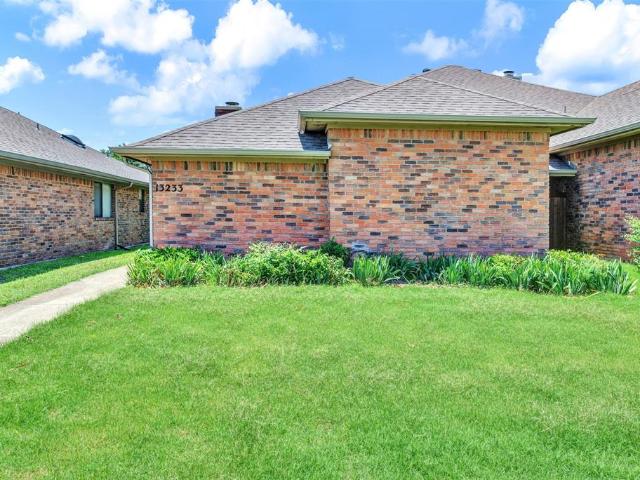 1323 Fall Manor Drive