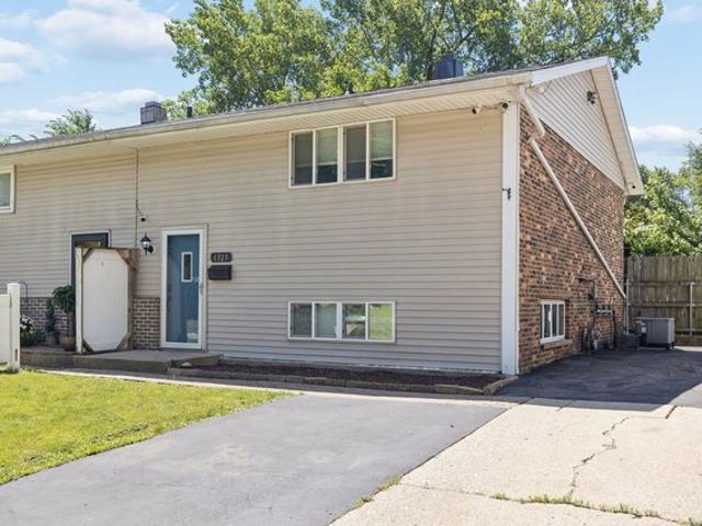 1323 Highland Ave, Lockport, IL 60441