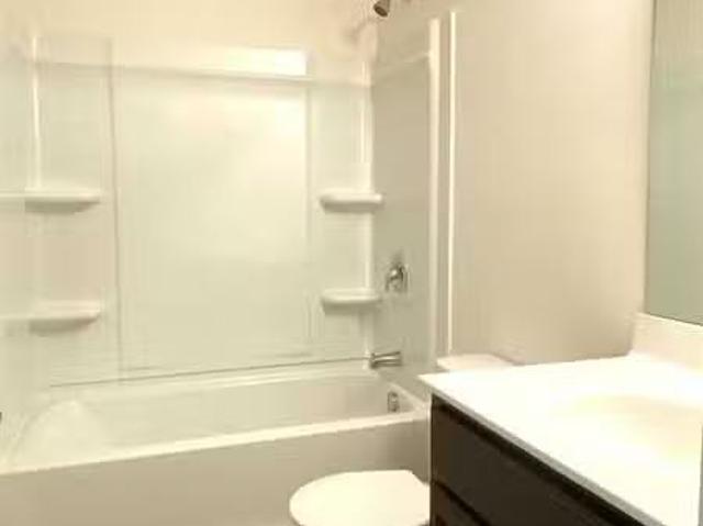 1323 Kirkman Street B 1323 Kirkman St #B