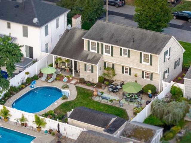 1323 Sunrise Ave, Point Pleasant, NJ 08742