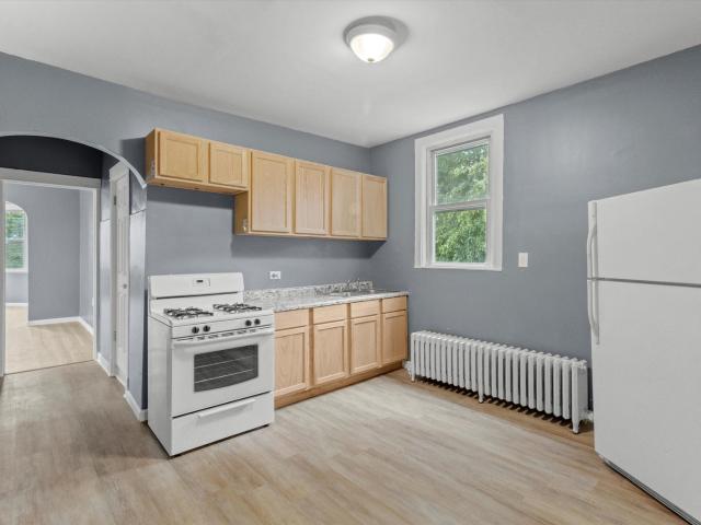 1323 S 51 Court