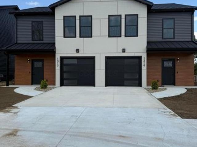 1323 S Trimble Rd, Mansfield, OH 44907