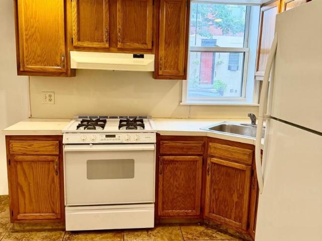 1323 Tasker Street, Philadelphia, US, PA