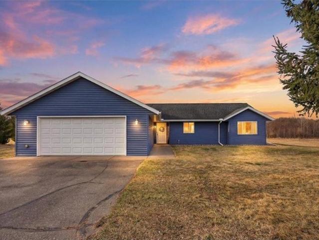 1323 th Ave, New Richmond, WI 54017