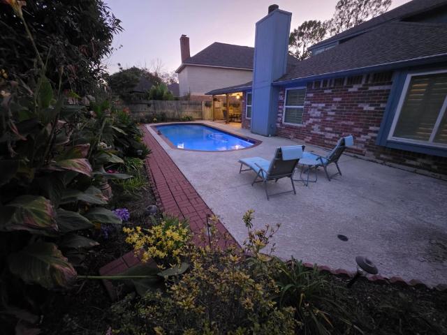 1323 Village Garden Dr, Missouri City, TX 77459 | MLS #48299 | Compass