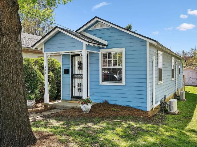 1323 7th Ave N