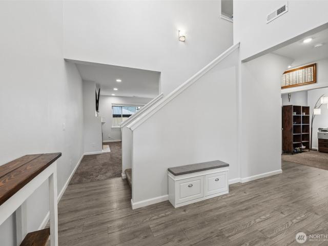 132 191st Street Ct E