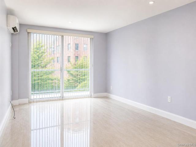 132 1 st Avenue, Unit 4C