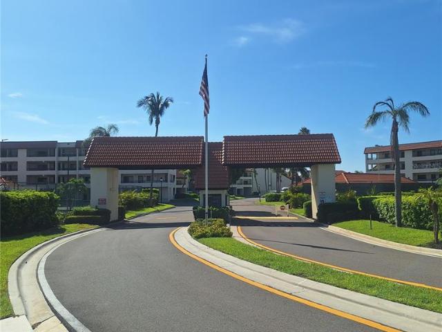 132 1st St E, Unit 101, Tierra Verde, FL 33715 | MLS #TB8404