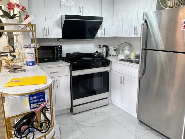 132 4 st Road, Unit 6B | Compass