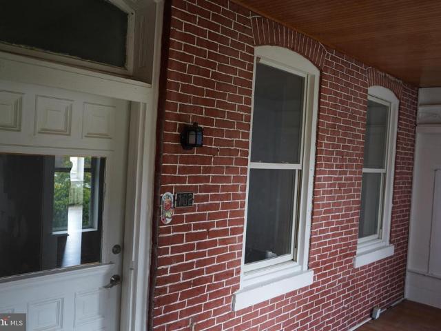 132 4Th Avenue