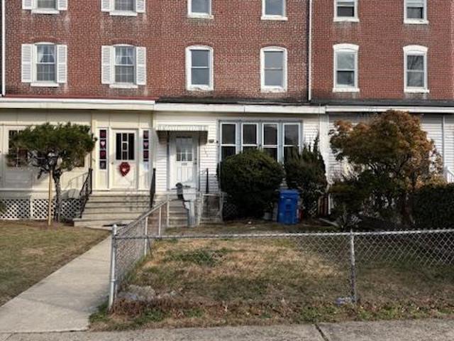 132 4Th Avenue