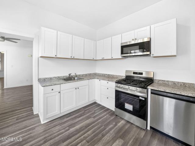 132 4th Avenue
