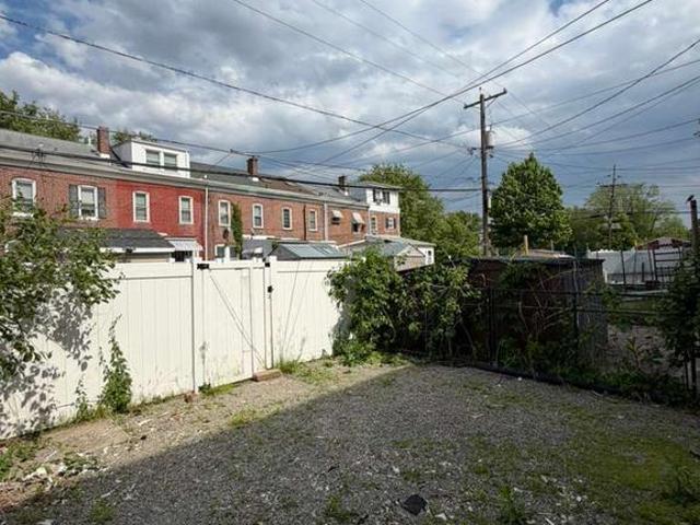 132 4Th Avenue