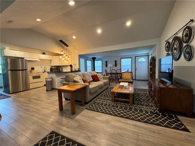 132 County Road 101