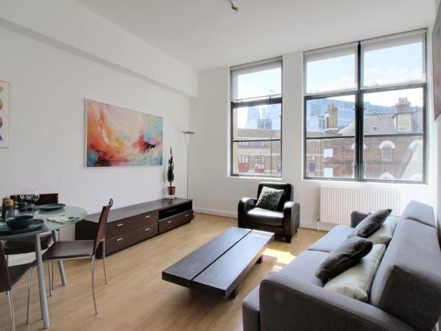 132 Commercial Street, London E1 1 bed apartment to rent £2,250 pcm £519 pw