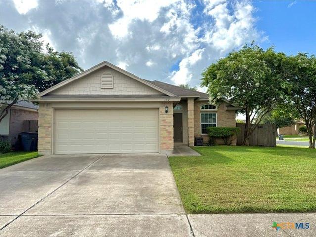 132 Carlsbad Dr, Victoria, TX 77904