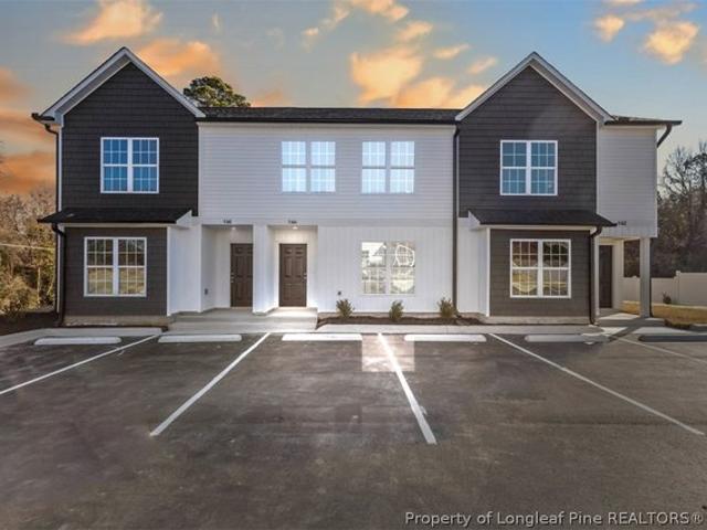 132 Chapel Hill Rd, Spring Lake, NC 28390